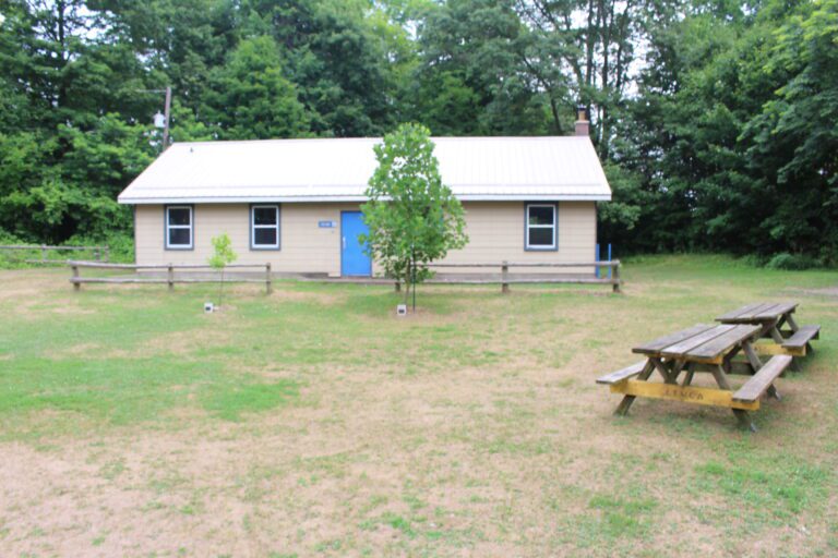 E.M. Warwick Conservation Area - Camping · Lower Thames